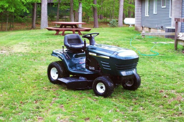 Starting Craftsman Lawn Mower: A Simple Guide - Mowing.Expert